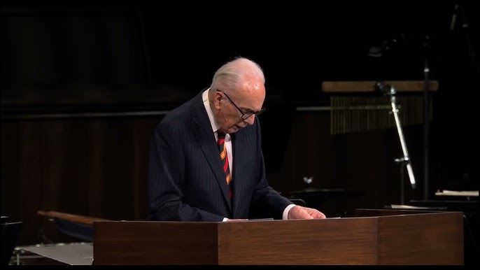 Pastor John MacArthur Describes Heaven in His Final Sermon at GCC, I Am ...